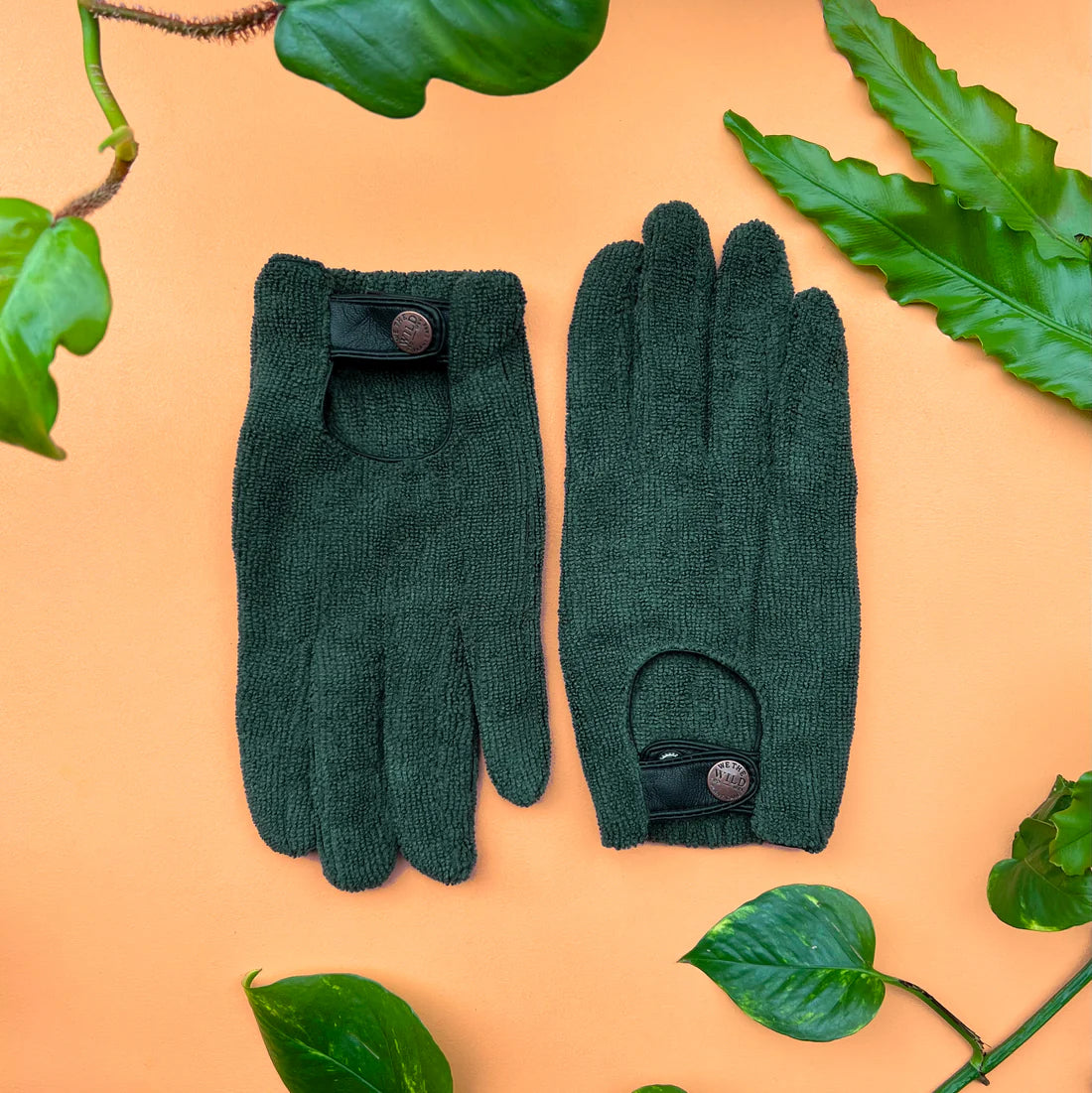 Leaf Cleaning Gloves – Found in Earth - Deloraine Floristry